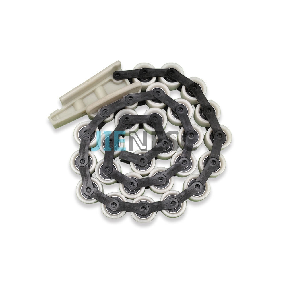 DEE2457619 RTV Escalatror Return Guide Chain